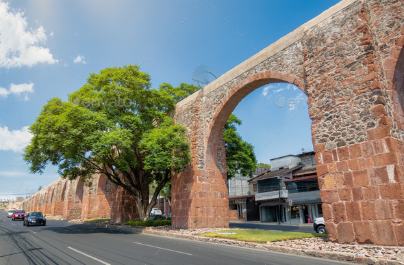 Premium image with copyspace of the arches of queretaro in mexico Stock ...
