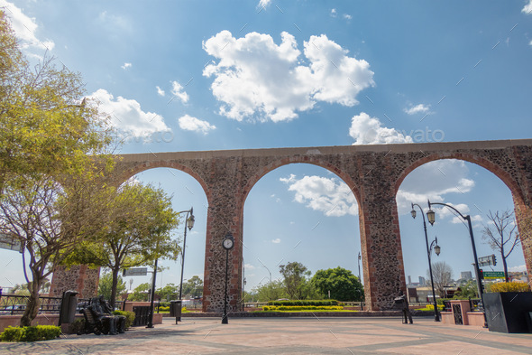 Premium image with copyspace of the arches of queretaro in mexico Stock ...