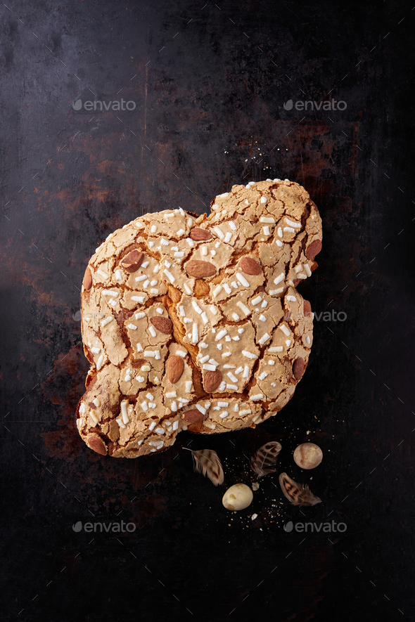 Colomba Pasquale, Italian Easter Dove Sweet Bread Colomba di Pasqua on ...