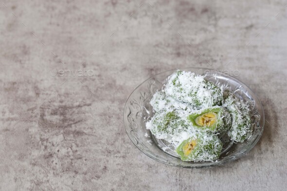 Pisang Rai, Putri Noong Indonesian Jajanan Pasar Stock Photo by ...