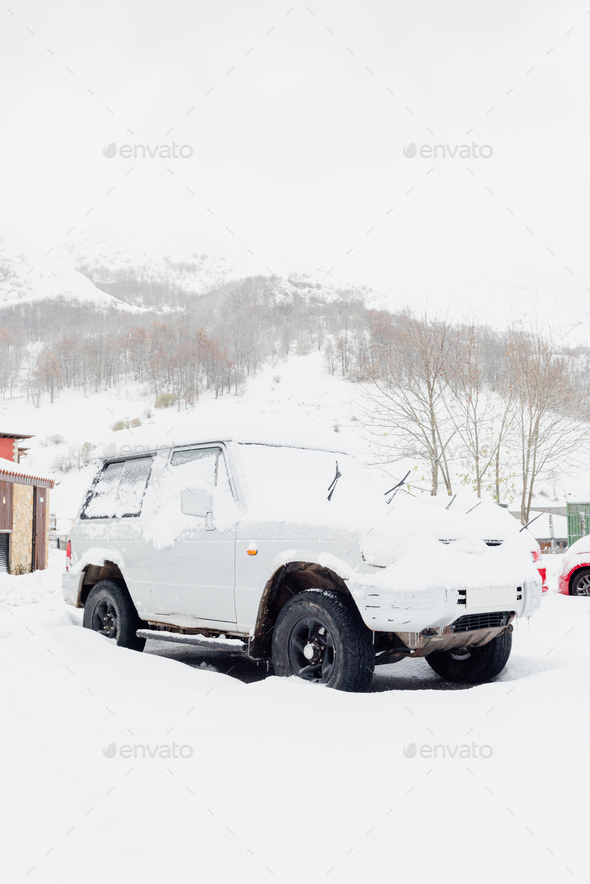 White 4x4 off-road car Stock Photo by Meniphoto | PhotoDune