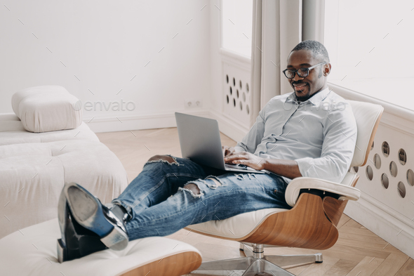 Comfortable chair for laptop store