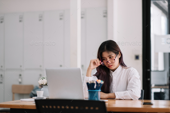 Photo of beautiful asian business lady resourceful person with glasses ...