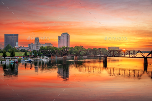 Augusta, Georgia, USA Downtown Skyline Stock Photo by SeanPavone ...