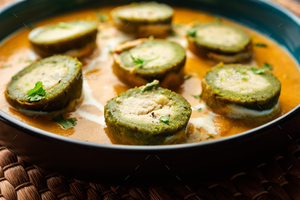 Shaam Savera is a spinach kofta curry, stuffing is made from paneer and ...