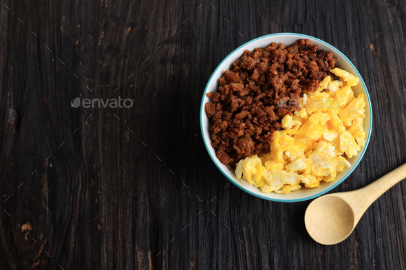 Tori Soboro Don Japanese Rice Bowl Stock Photo by ikadapurhangus ... Tori Soboro Don Japanese Rice Bowl Stock Photo by ikadapurhangus ...