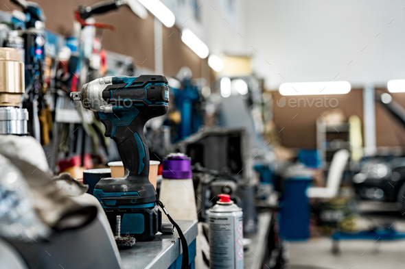 Large workbench with tools at station for vehicle technical servicing ...