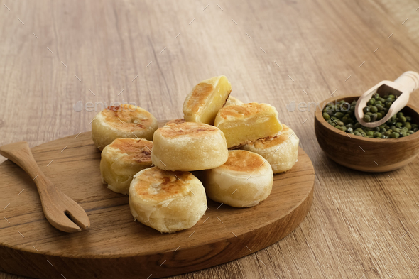 Bakpia, Bakpia Pathok is a typical Yogyakarta food Stock Photo by ...