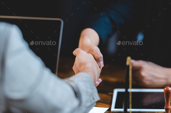 business hand contract meeting with success agreement concept ...