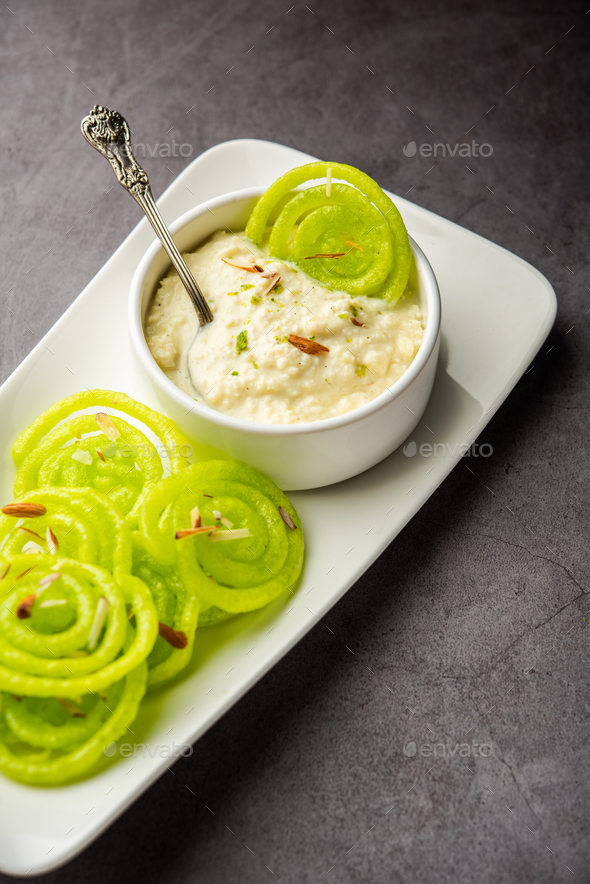 Rabdi Jalebi - Green jilebi or imarati with Rabri made from condensing ...