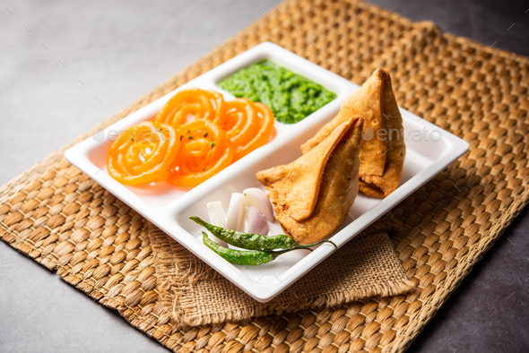 Veg Samosa with Jalebi, snack combination also called imarti and ...