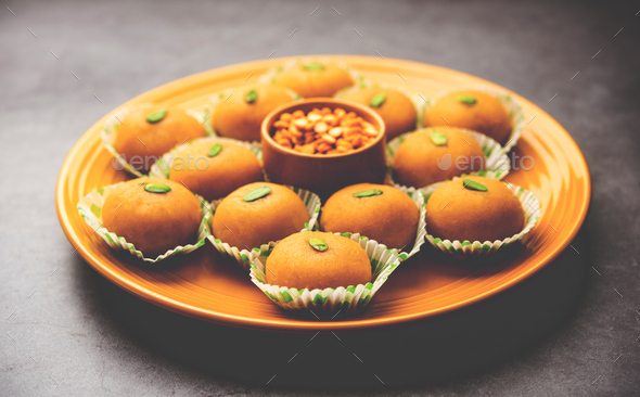 Besan Peda,pedha, pera. Popular Indian mithai prepared using gram flour ...