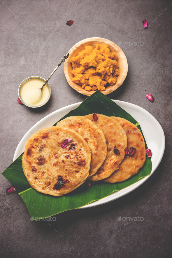 Puran poli, Puran roti, Holige, Obbattu, or Bobbattlu, is Indian sweet ...