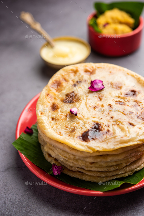 Puran poli, Puran roti, Holige, Obbattu, or Bobbattlu, is Indian sweet ...