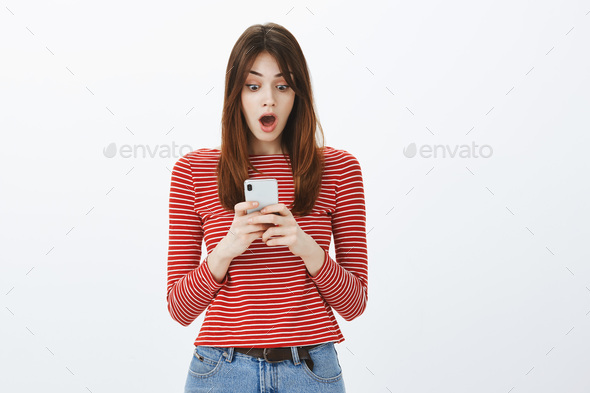 Girl received message from favorite store about huge discounts ...