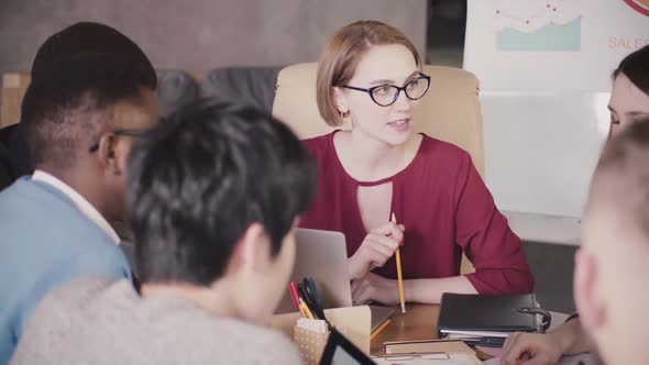 Successful Beautiful Female CEO Businesswoman Talking To Employees at ...