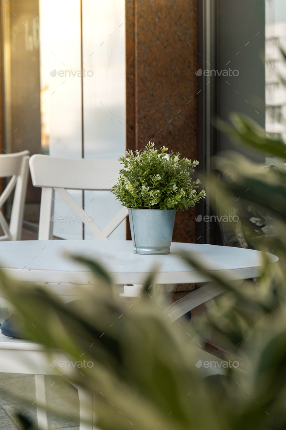 Outdoor table in street cafe. Outdoor empty coffee and restaurant ...