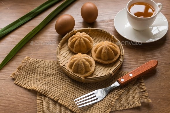 Kueh Bolu or Kuih Bahulu is the Asian traditional food popular in ...