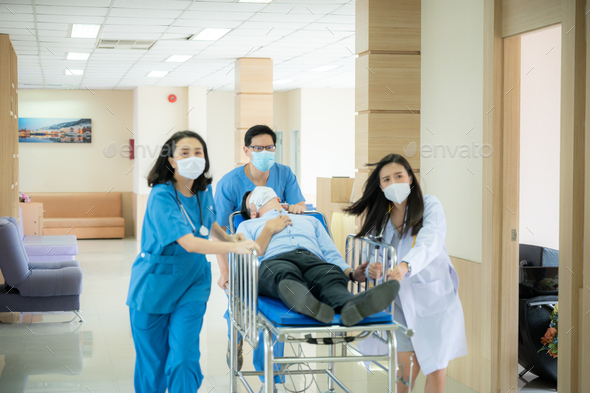 emergency patient concept, professional doctor working for help ...