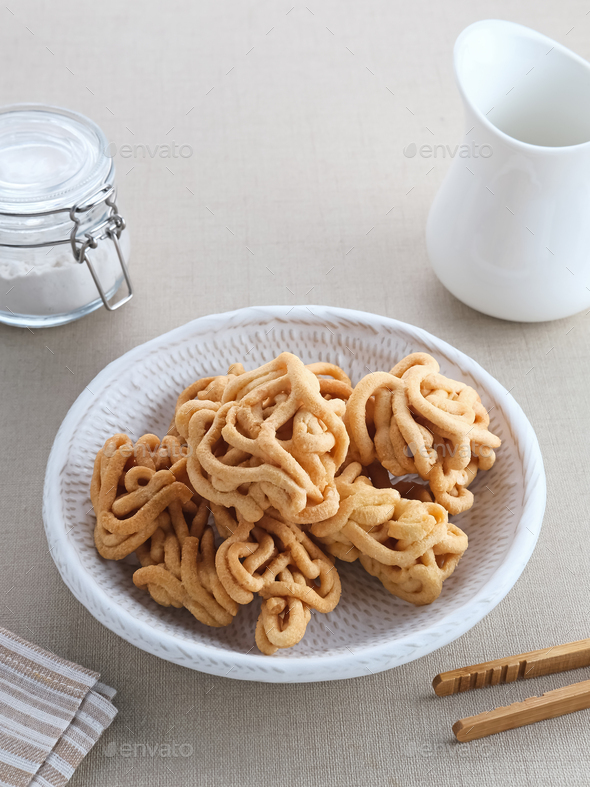 Kue Akar Kelapa or Unthuk Yuyu. Stock Photo by tyasindayanti | PhotoDune