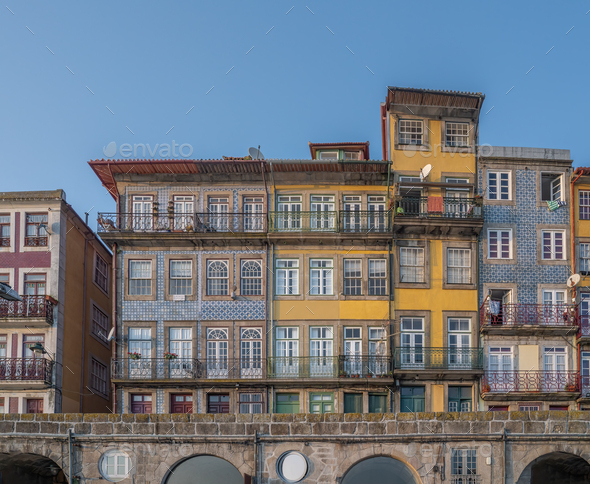 Traditional Portuguese architecture buildings at Cais da Ribeira ...