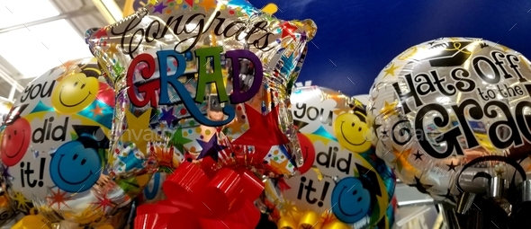 Graduation! Graduates! Grads! Balloons for the Graduating Students ...