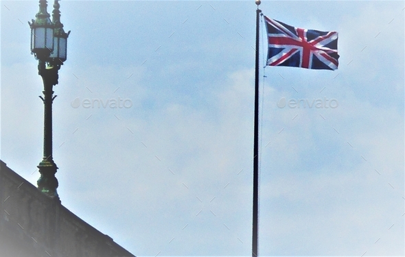 London Locals! An old street light lamp post and the British flag ...