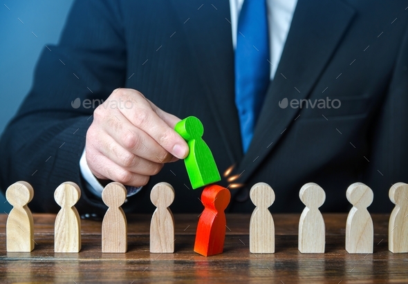 Replacing undesirable employee. Stock Photo by iLixe48 | PhotoDune