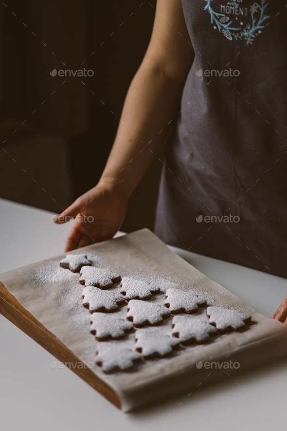 Christmas tree made of gingerbread cookies sprinkled with powdered ...