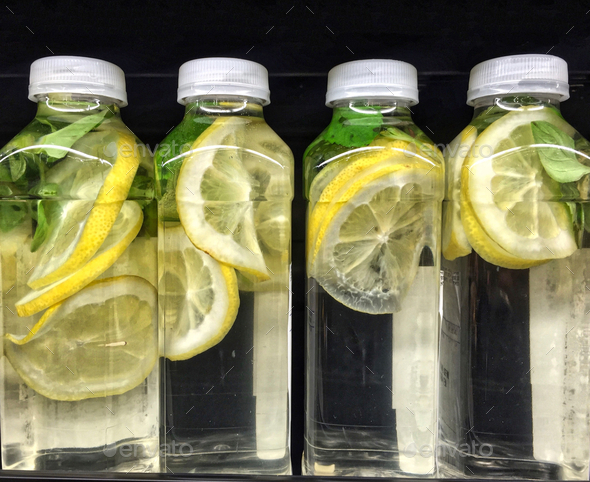 Cold and refreshing lemon bottled water! Tony Andrews Photography ...