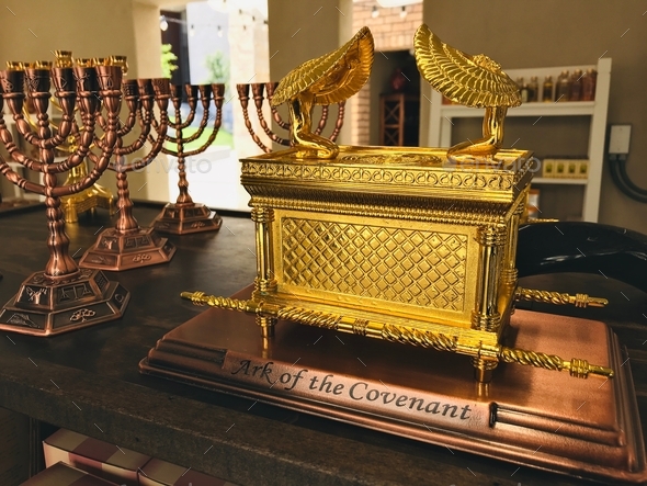 Hanukkah Chanukah menorah and replica ark of the covenant Stock Photo ...
