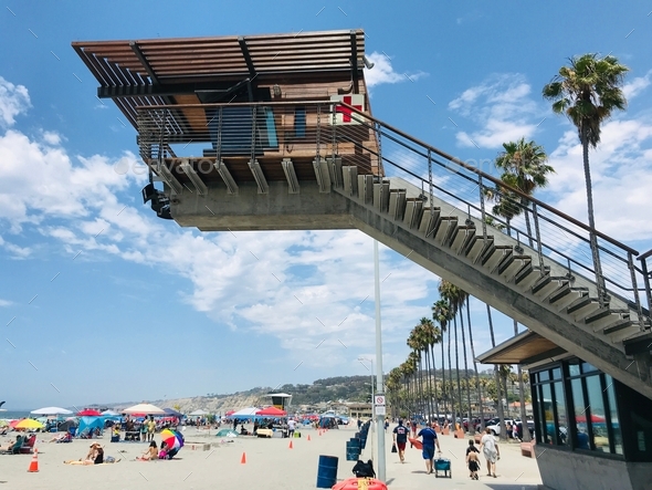 Lifeguard tower in La Jolla, perched high to get a birds eye view of ...