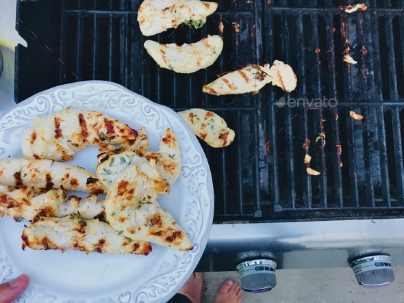 Perfectly cooked, grilled chicken on the outside grill barbecue Stock ...