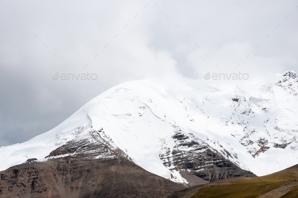 The snow mountain named Nachin Kangsang peak in August, Tibet Stock ...