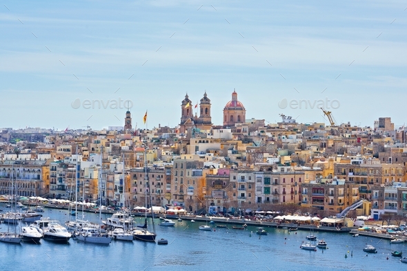 General view on Birgu town waterfront and skyline with St. Lawrence's ...