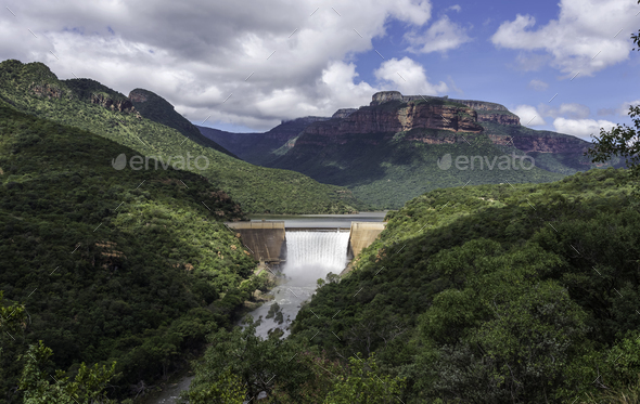 the swadini dam near the blyde river with the dragensberg Stock Photo ...