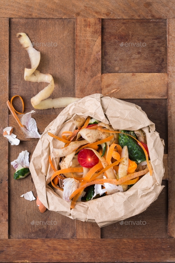 Kitchen leftovers for recycling and composting, garbage sorting, zero ...