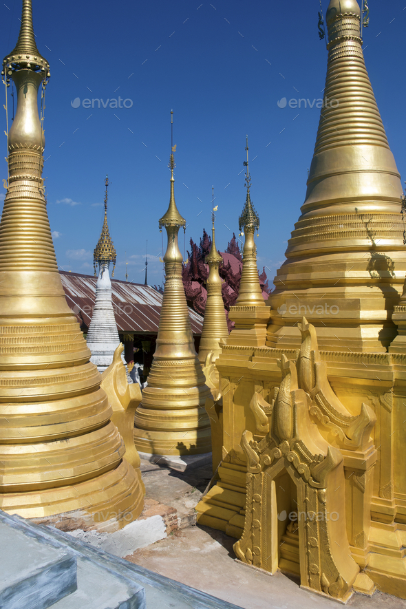 The Shwe Inn Thein Paya temple complex at Ithein (also Indein) near ...