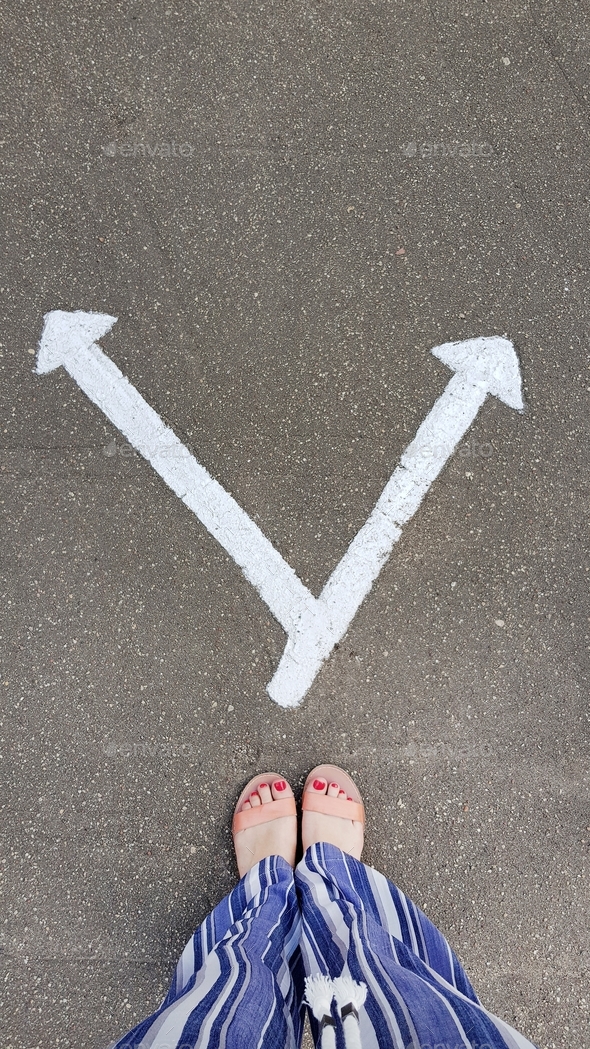 Left or Right? Concept of crossroads, taking decisions and choosing the ...