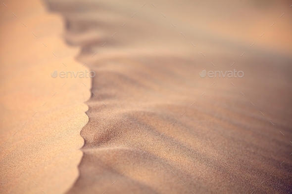 Desert sand texture, abstract closeup pattern. Sand dunes in Abu Dhabi ...