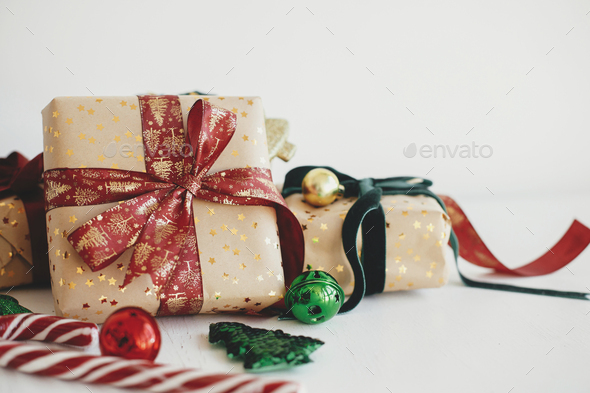 Merry Christmas and Happy Holidays! Modern wrapped christmas gift boxes ...