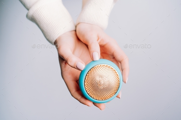 Modern device for home skin care. Ufo working with sheet mask, gadget ...