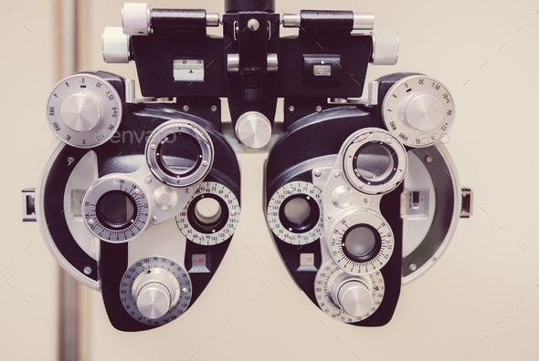 Phoropter, ophthalmic instrument used by ophthalmologist and ...