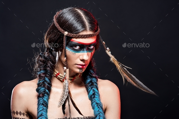 Beautiful young woman in fighting colors Indians Apaches. Fashion ...