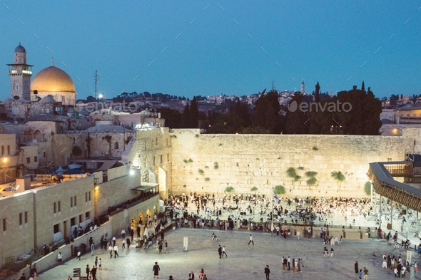 Western Wall at night, beautiful religious holy place in Jerusalem ...