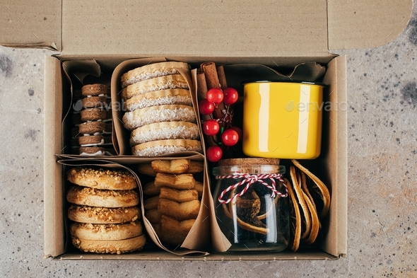 Christmas cookie gift box. Shortbread cookies. Care package concept ...