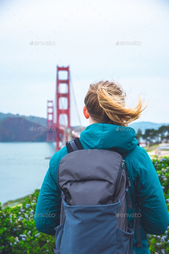 Female human travel tourist san francisco golden gate bridge Stock ...