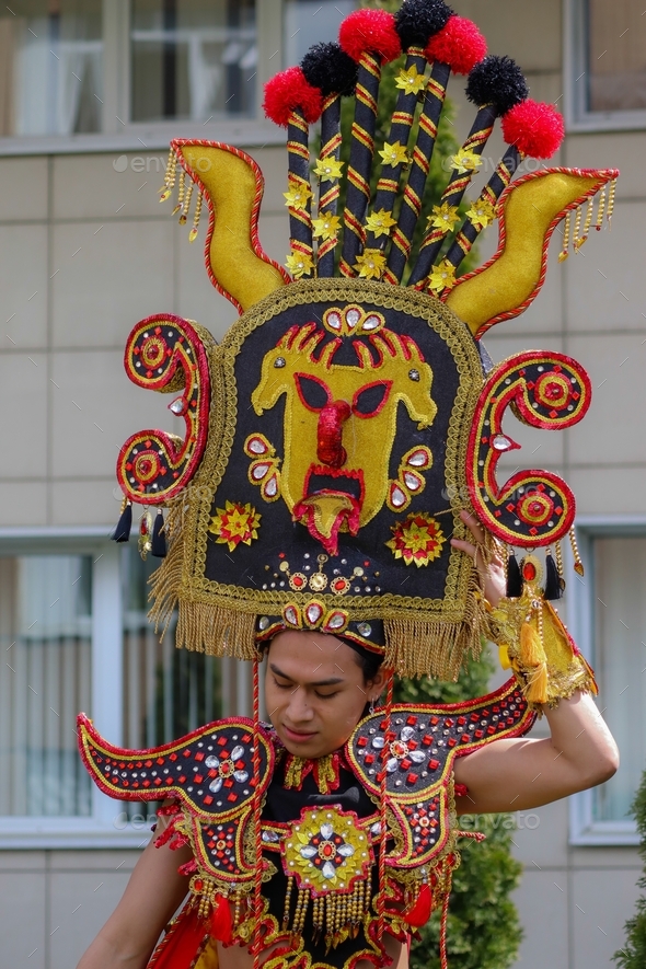 Traditional indigenous costume and indigenous man Stock Photo by ...