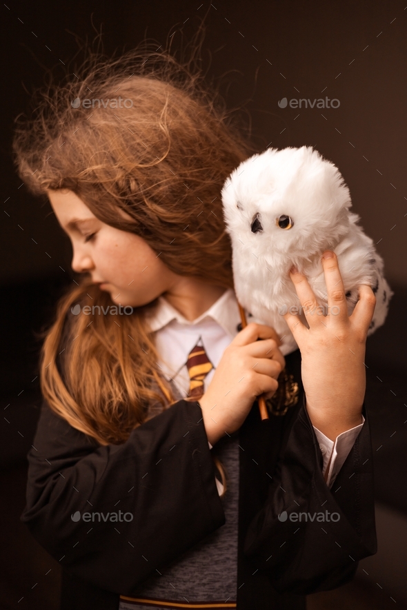 teenage girl in harry potter costume. carnival, halloween, costume ...