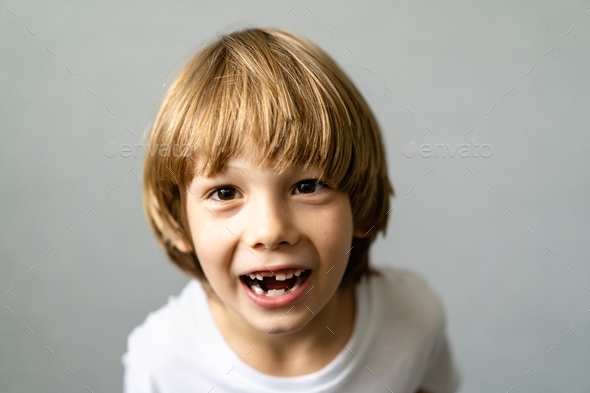 Toothless boy, change of milk teeth, smile, happy child, dentistry ...